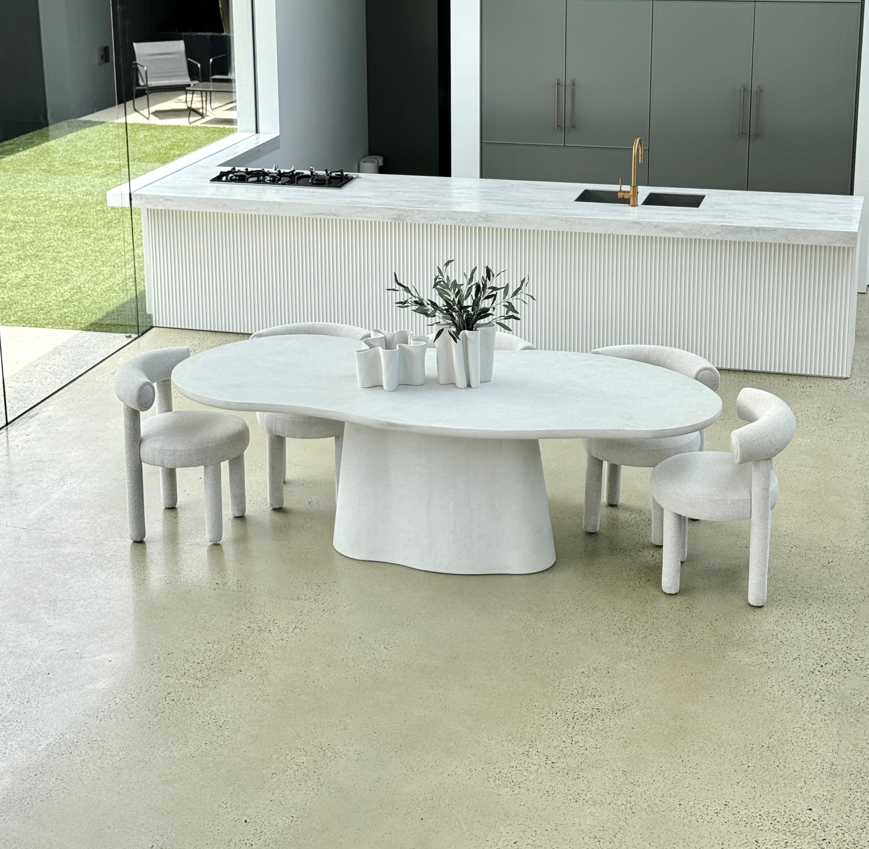Modern Dining Tables for a Sleek, Contemporary Living Space – The ...