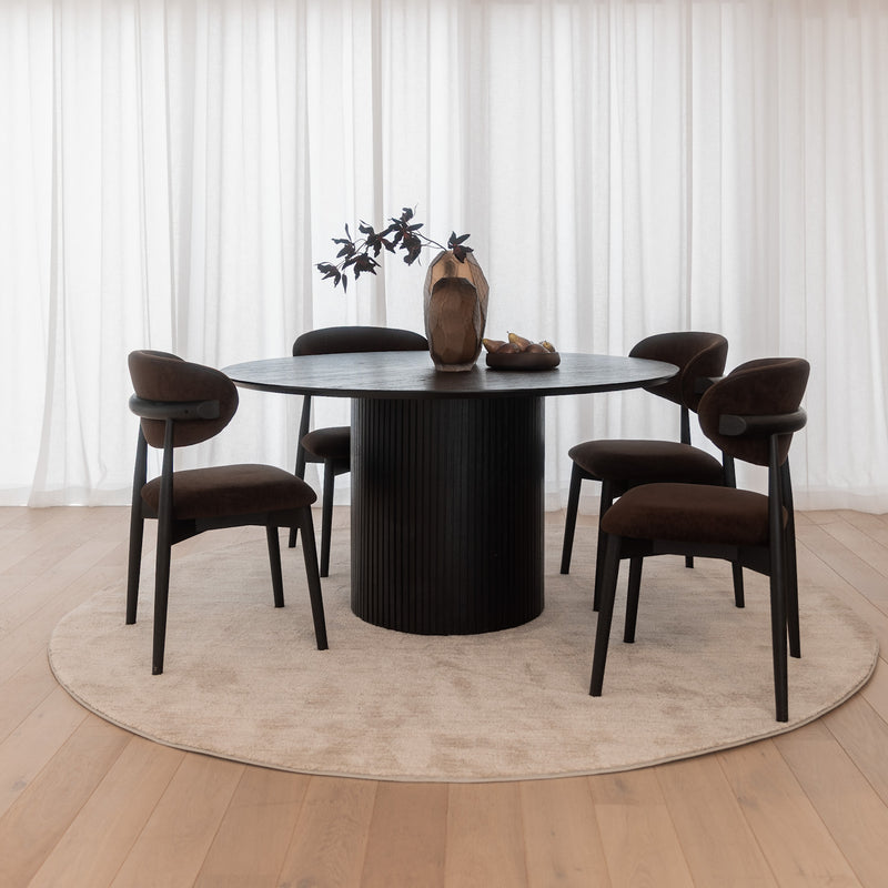 Edina Round Dining Table – The Furniture Gallery