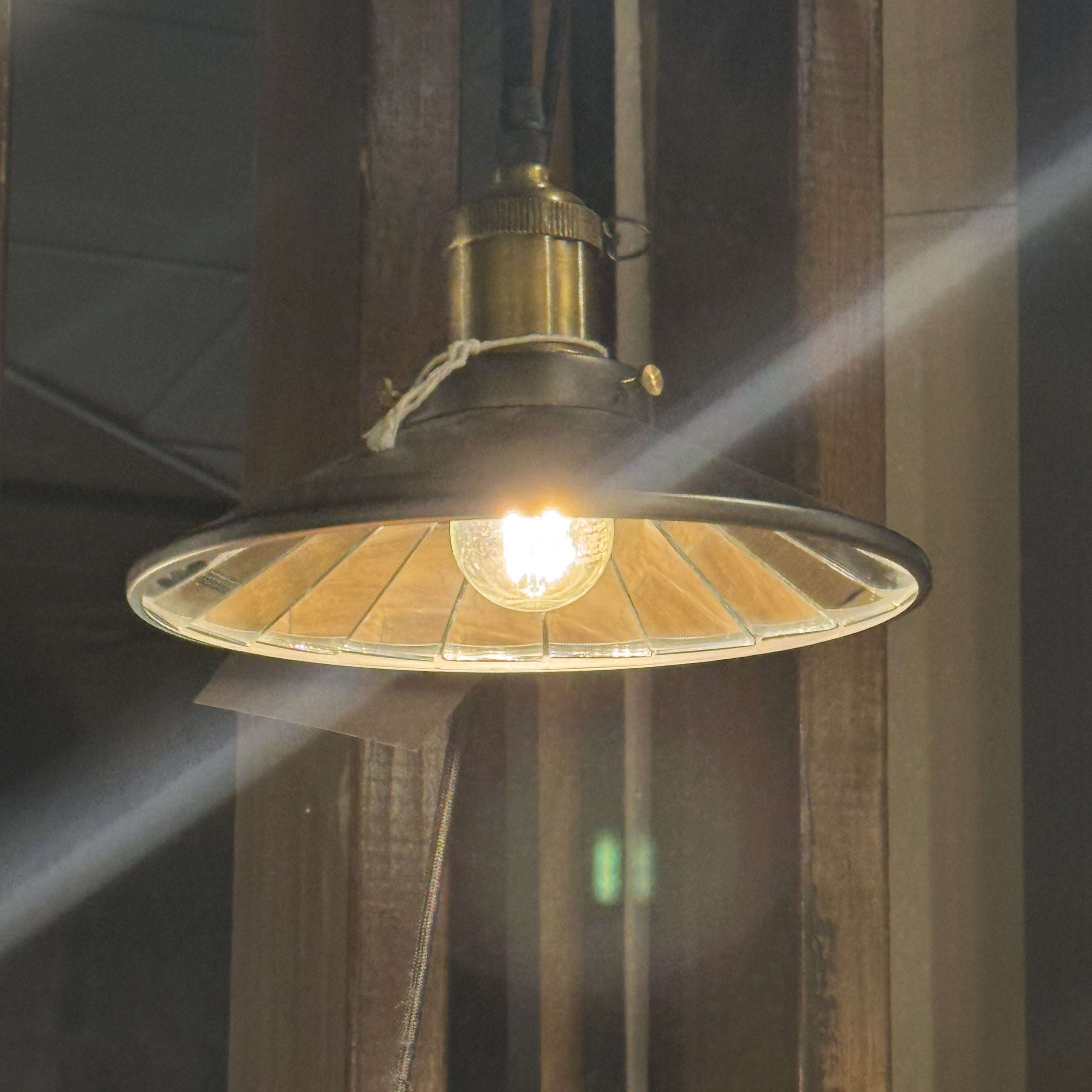 Detroit Pendant Light – The Furniture Gallery