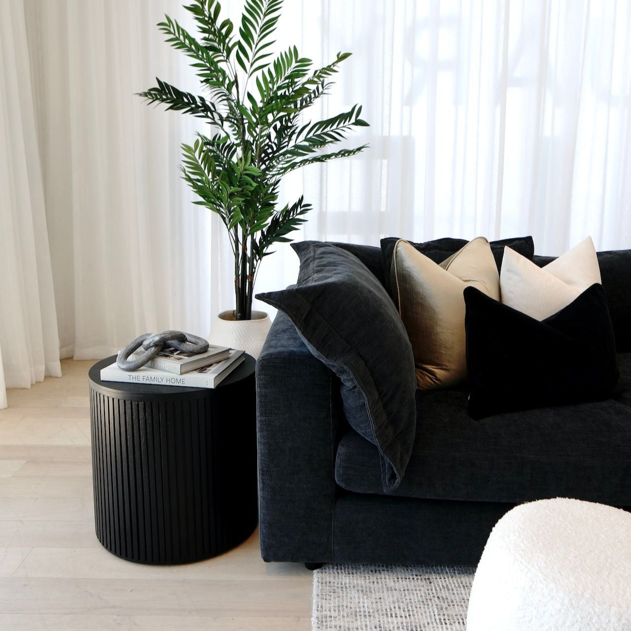 Edina Round End Table – The Furniture Gallery